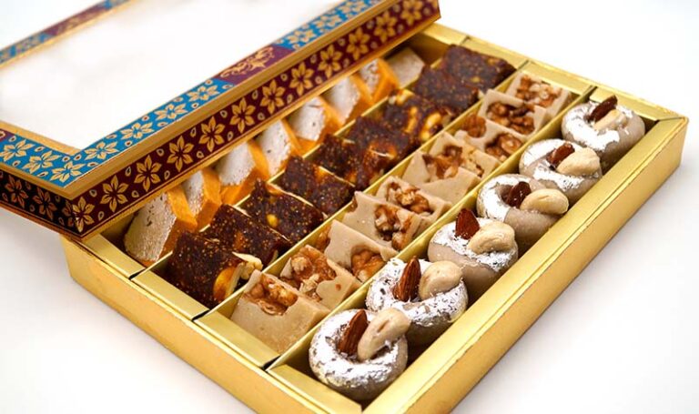 KAJU MIX MITHAI – Mithaiwaalas – Indian Sweets, Snacks & Bakers in Abu ...